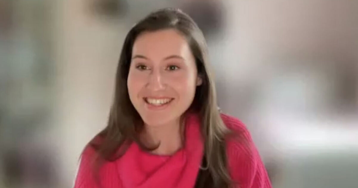 Alumna Gabi in the pink at LSE | Woldingham School